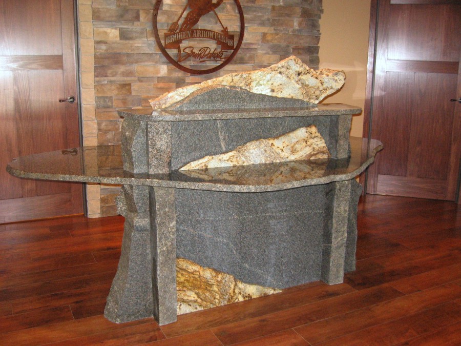 BOULDER Furniture and Lilving Accessories: Accessories